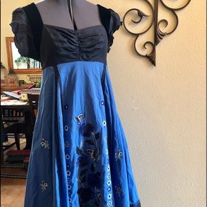 Lithe | Dresses | Anthropologie Dress By Lithe Beautiful Embroidery ...